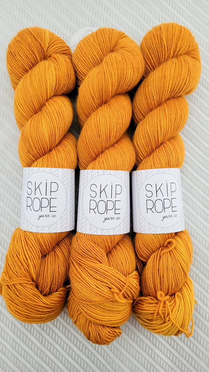 Bees Knees - Merino Singles 4ply yarn – Skip Rope Yarn Co